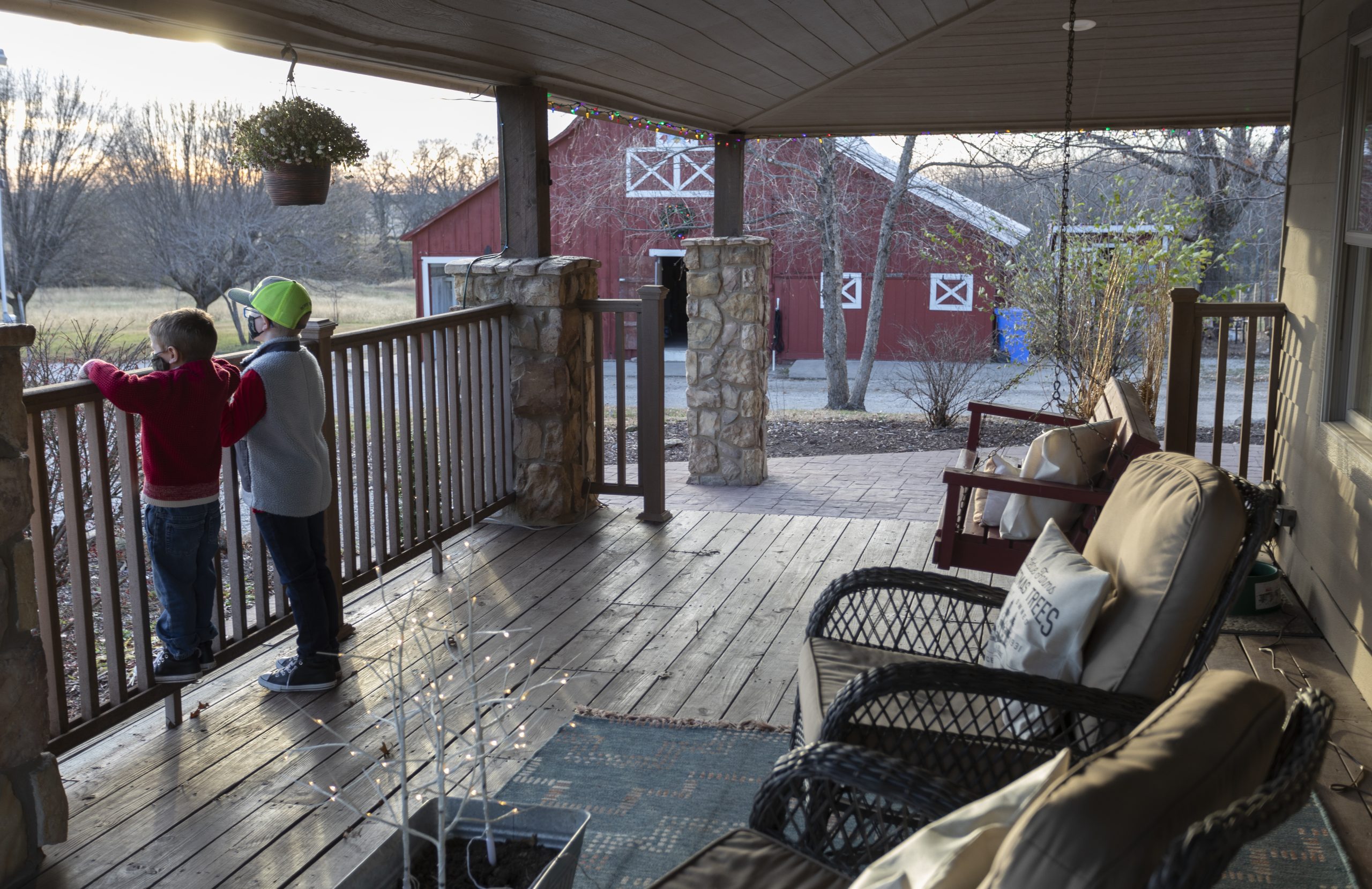 Old Eudora farmhouse on 10-acre plot gives family the rural lifestyle ...